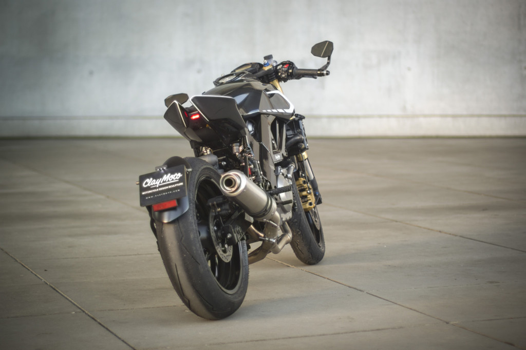 SV650 Finished and Photographed – ClayMoto